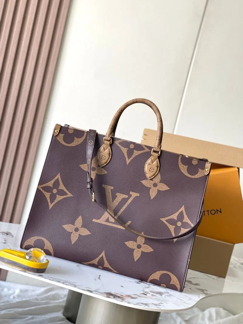 Louis Vuitton Shopping Bags