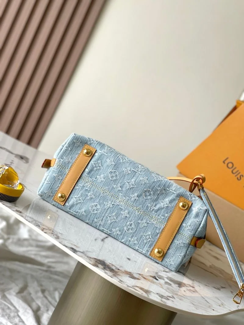 Perfect replica Louis Vuitton Shopping Bags