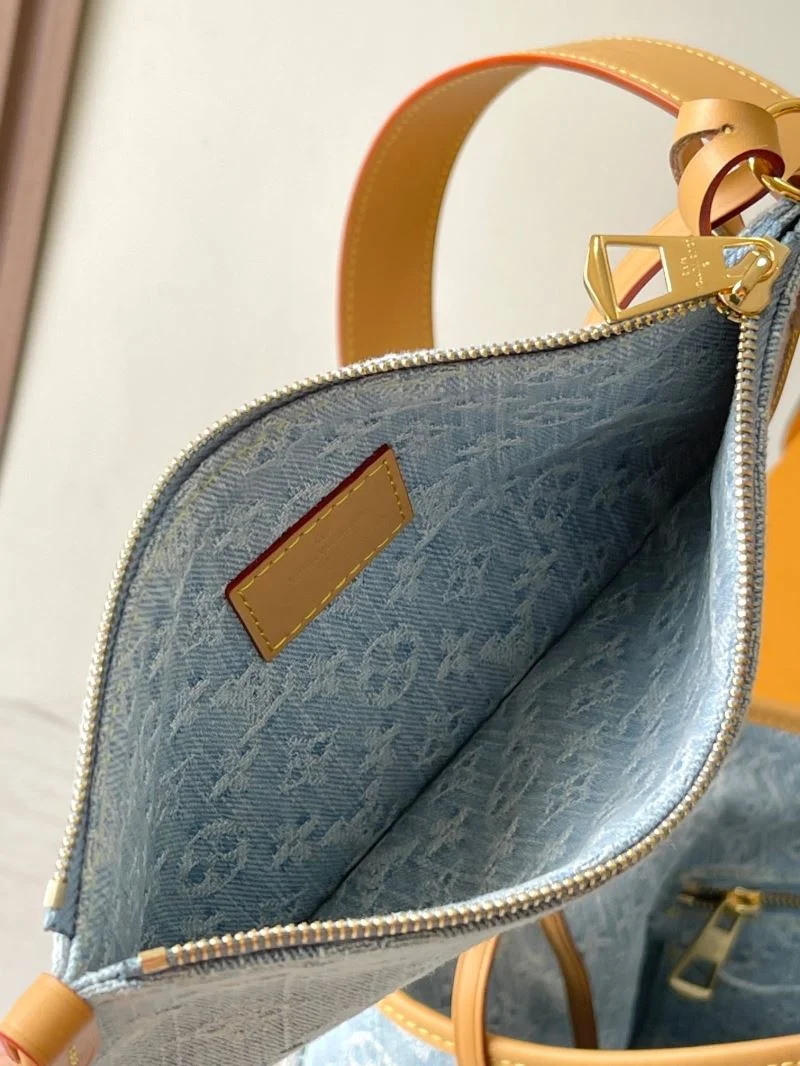 Perfect replica Louis Vuitton Shopping Bags