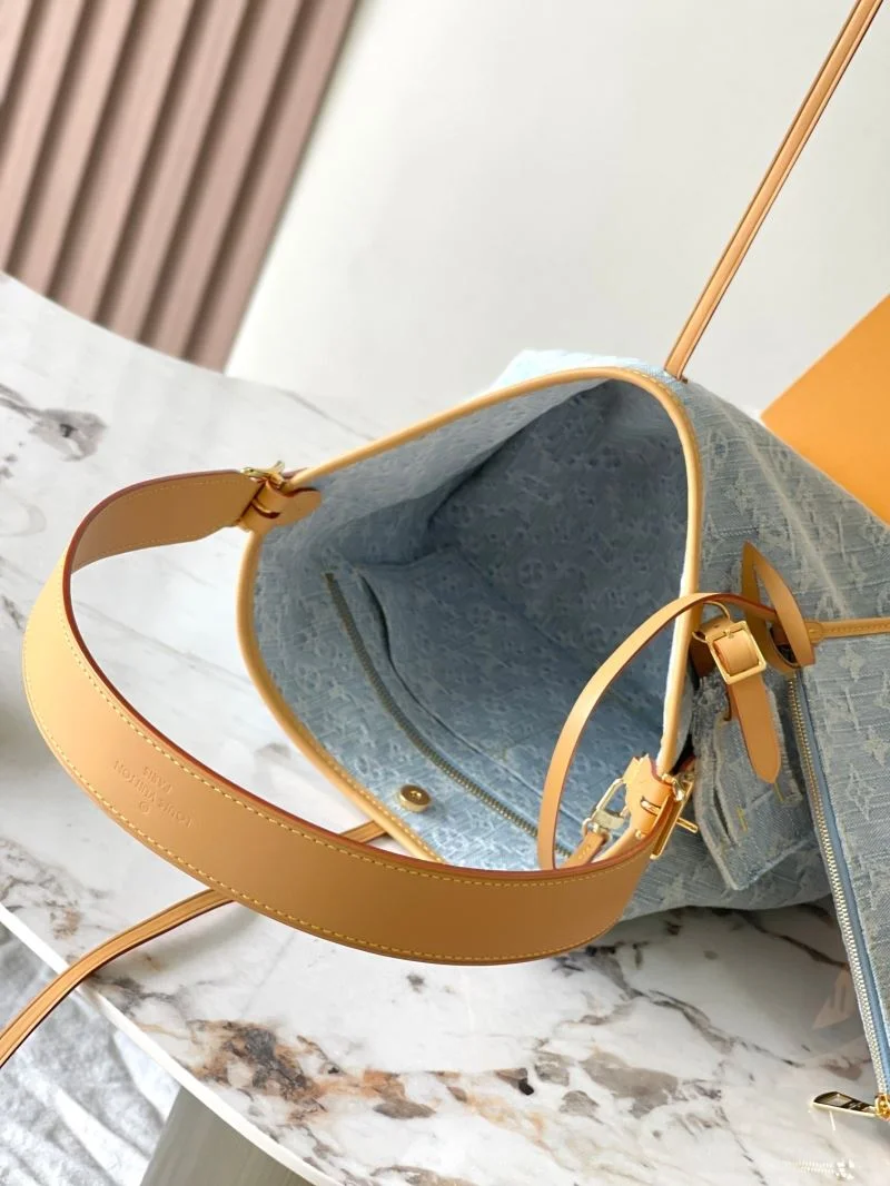 Perfect replica Louis Vuitton Shopping Bags