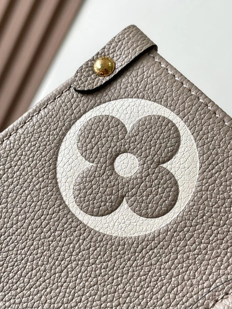 Economical Louis Vuitton Shopping Bags