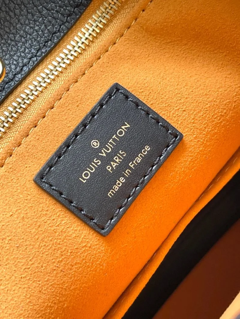 High fidelity Louis Vuitton Shopping Bags