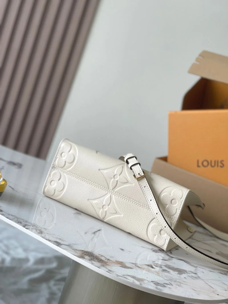 High fidelity Louis Vuitton Shopping Bags