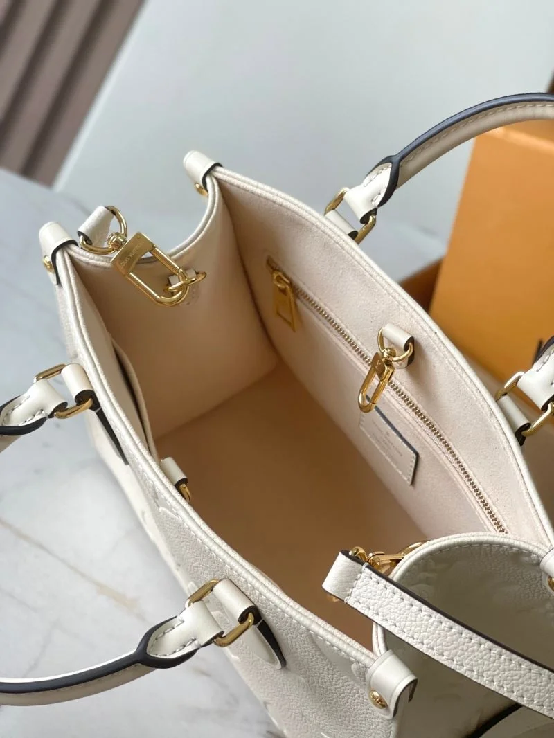High fidelity Louis Vuitton Shopping Bags