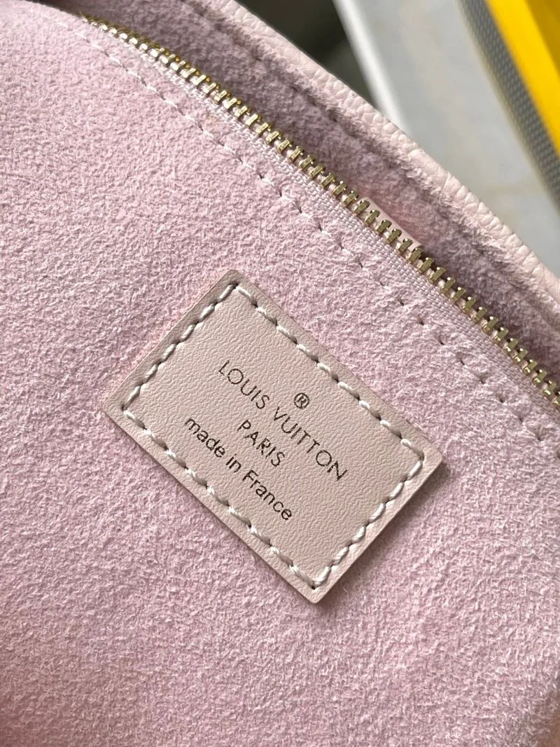 High fidelity Louis Vuitton Shopping Bags
