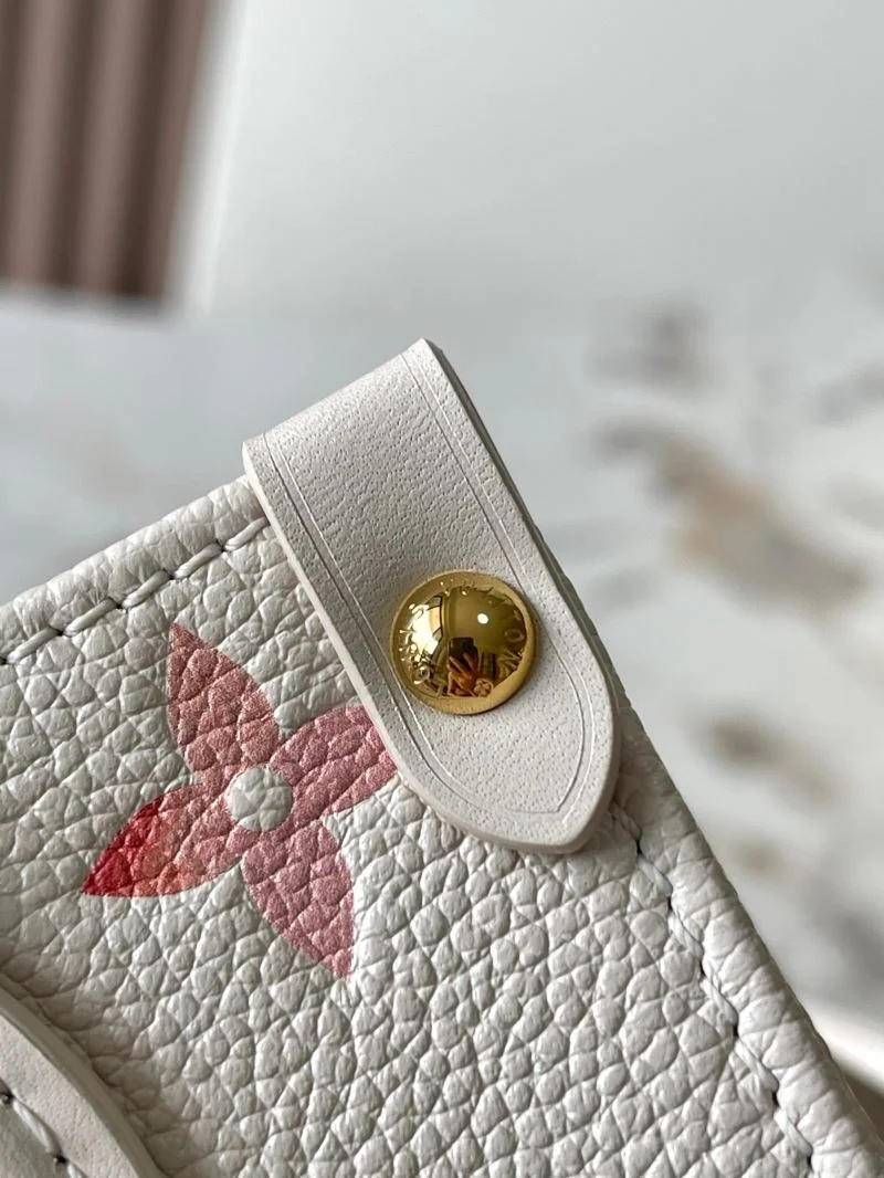 Value-priced Louis Vuitton Shopping Bags