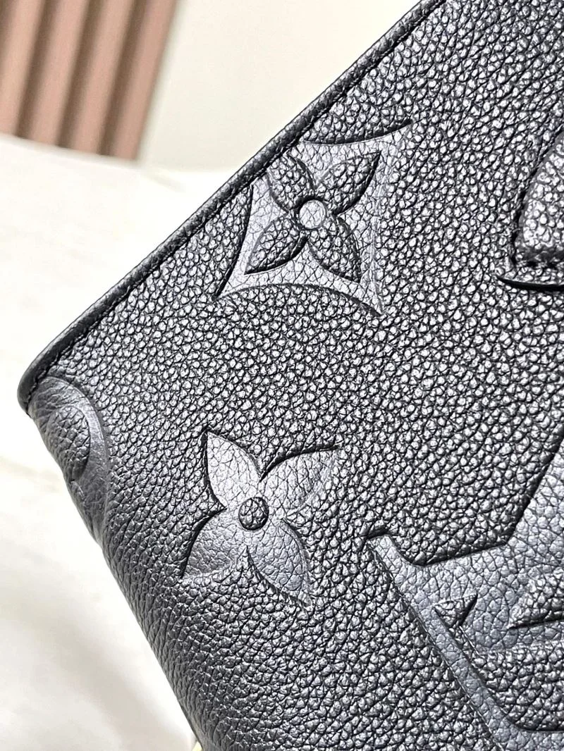 Discounted Louis Vuitton Shopping Bags