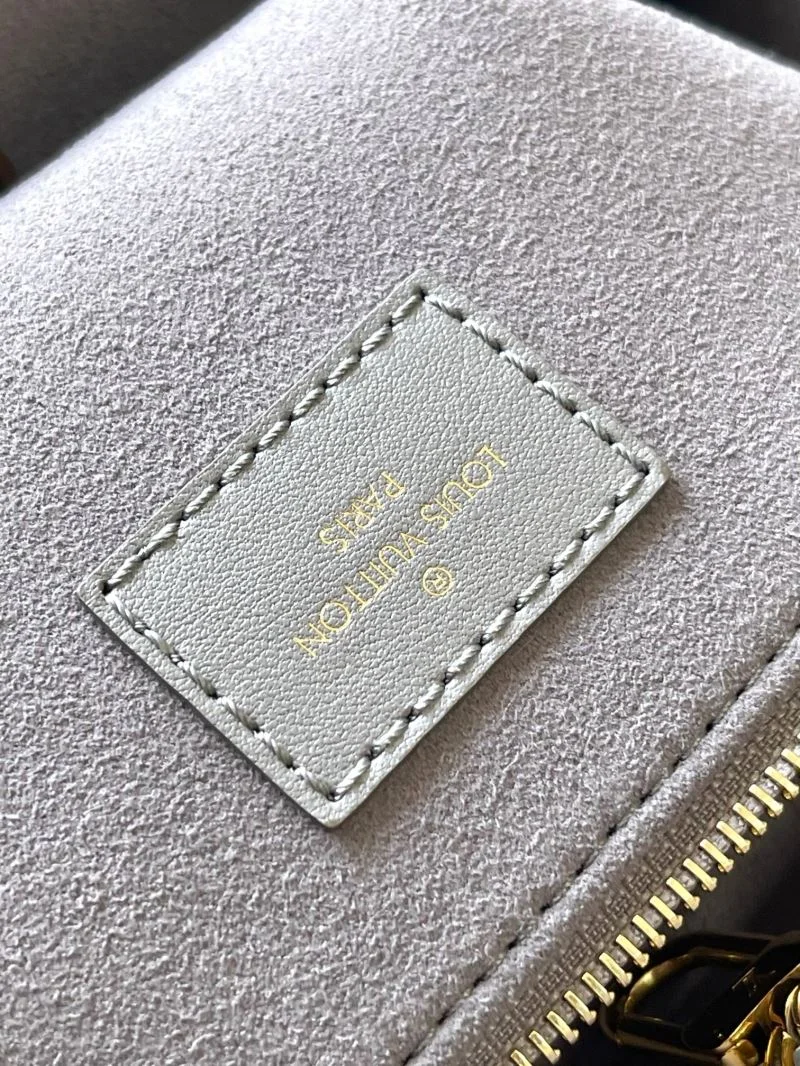 Discounted Louis Vuitton Shopping Bags
