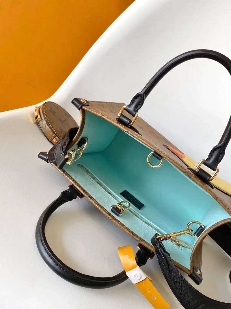 High fidelity Louis Vuitton Shopping Bags