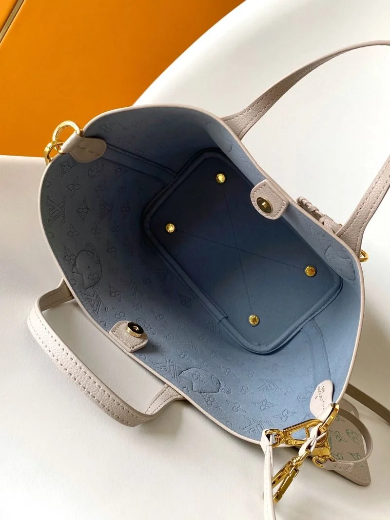 Value-priced Louis Vuitton Shopping Bags