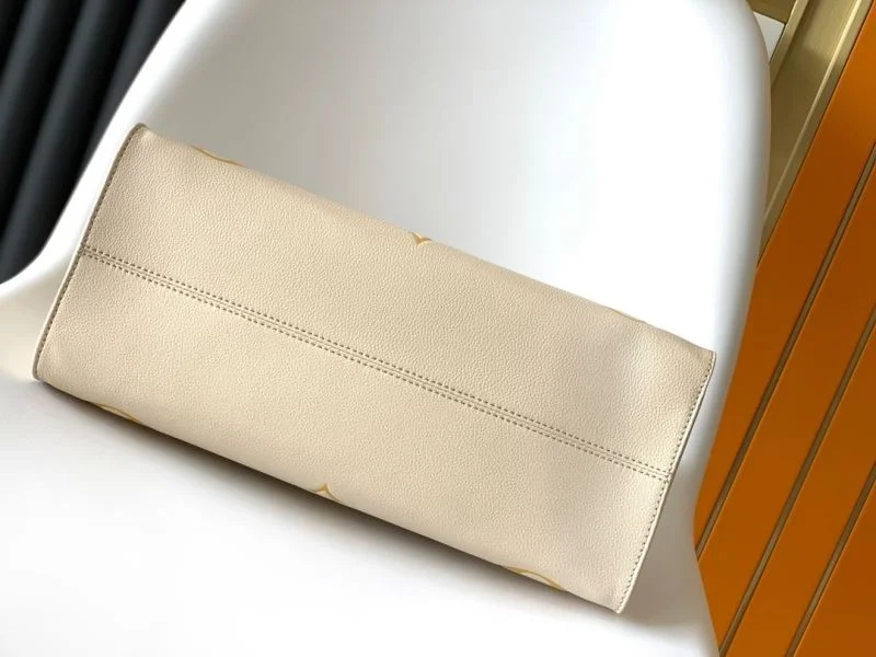 Reasonably priced Louis Vuitton Shopping Bags