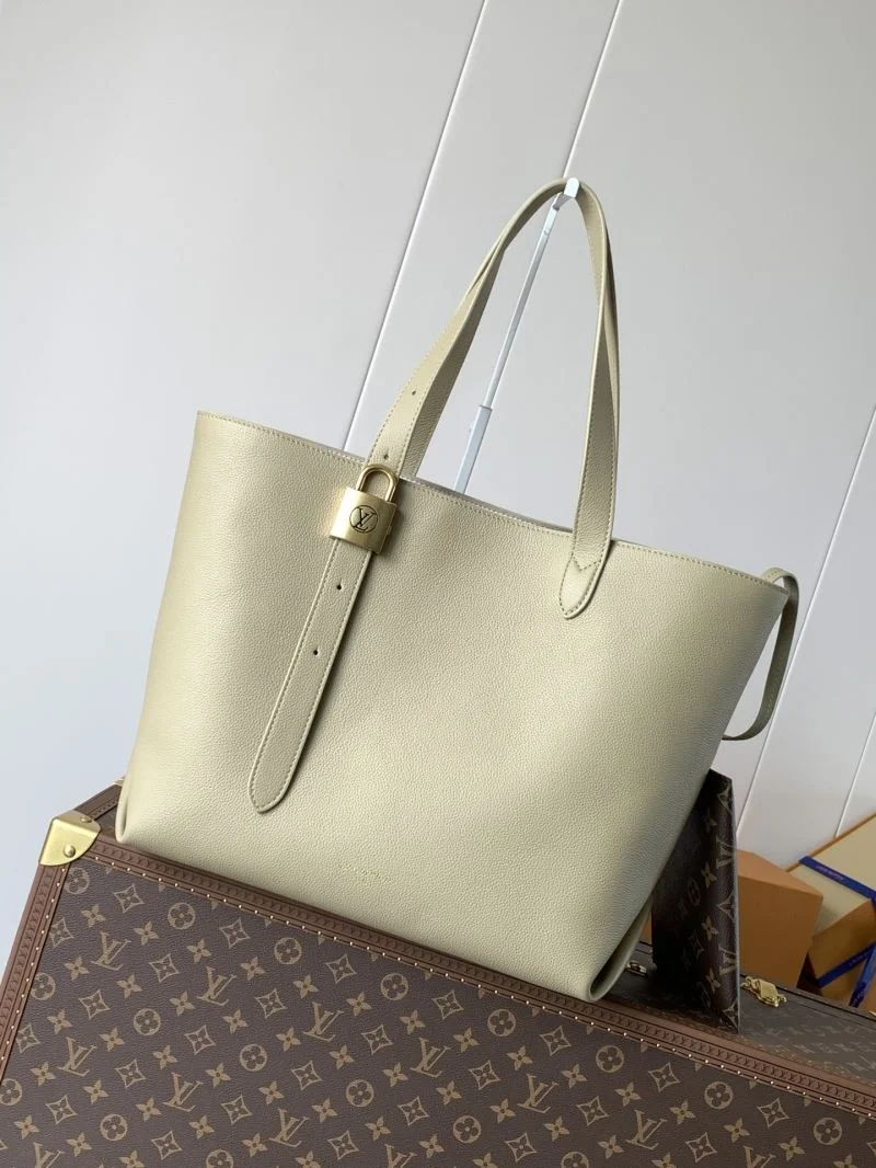 Louis Vuitton Shopping Bags