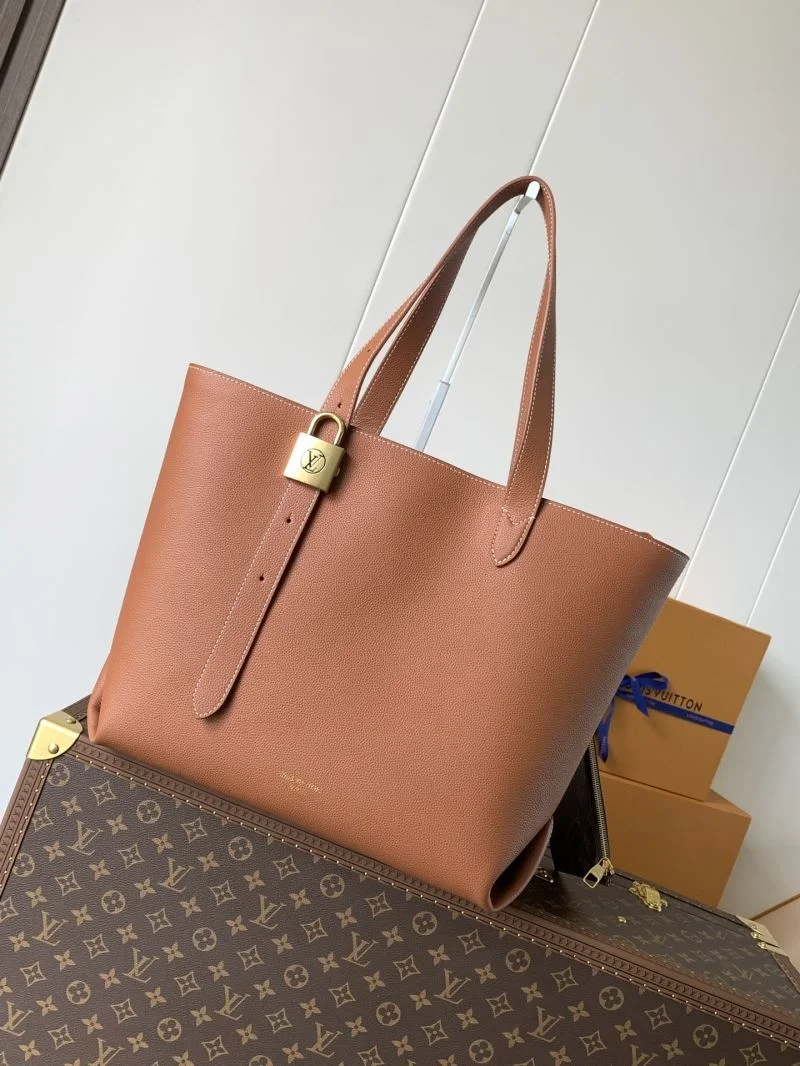 Louis Vuitton Shopping Bags