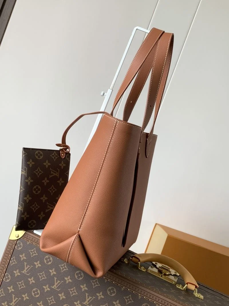 Discounted Louis Vuitton Shopping Bags