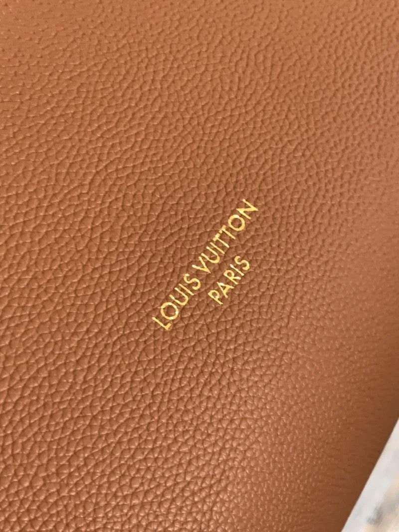 Discounted Louis Vuitton Shopping Bags