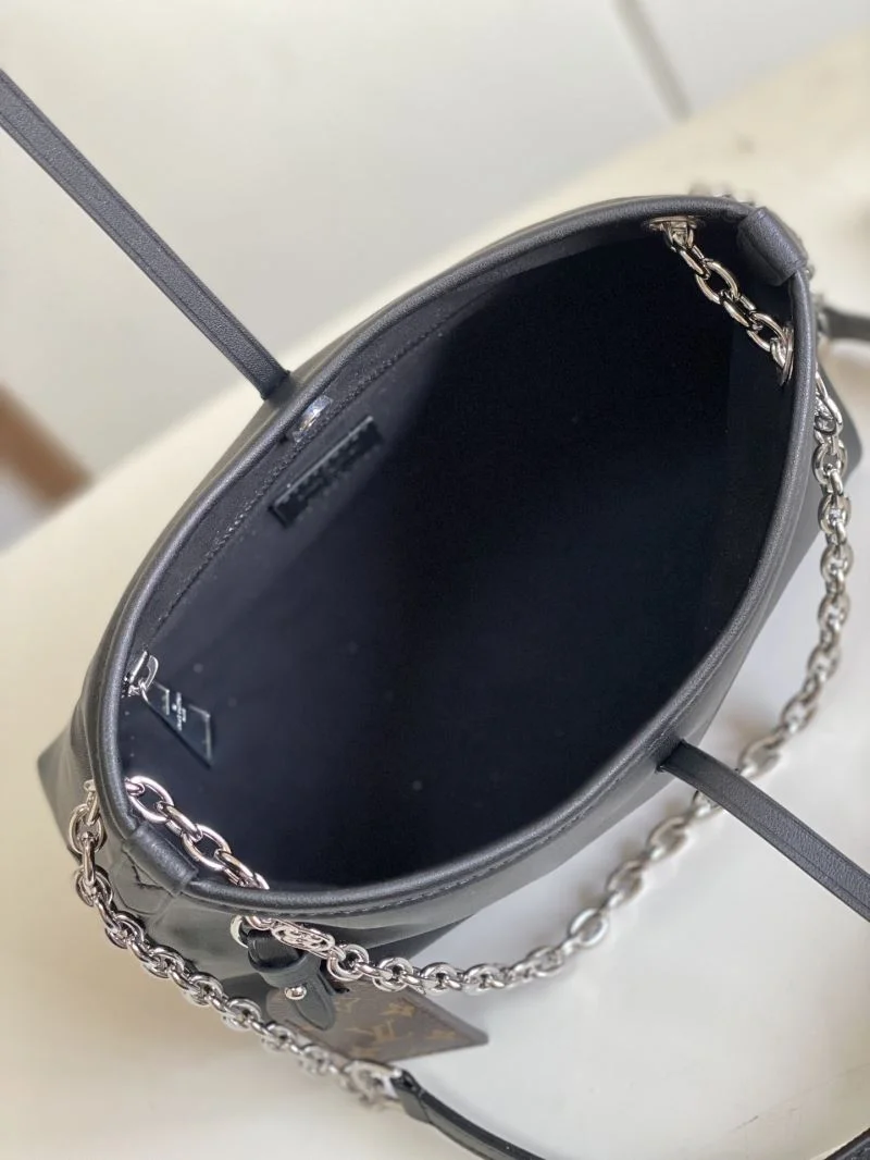 Bargain Louis Vuitton Shopping Bags