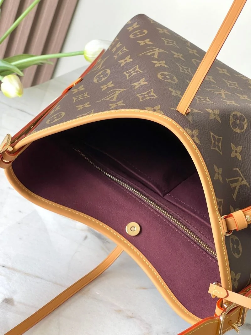 Cut-rate Louis Vuitton Shopping Bags