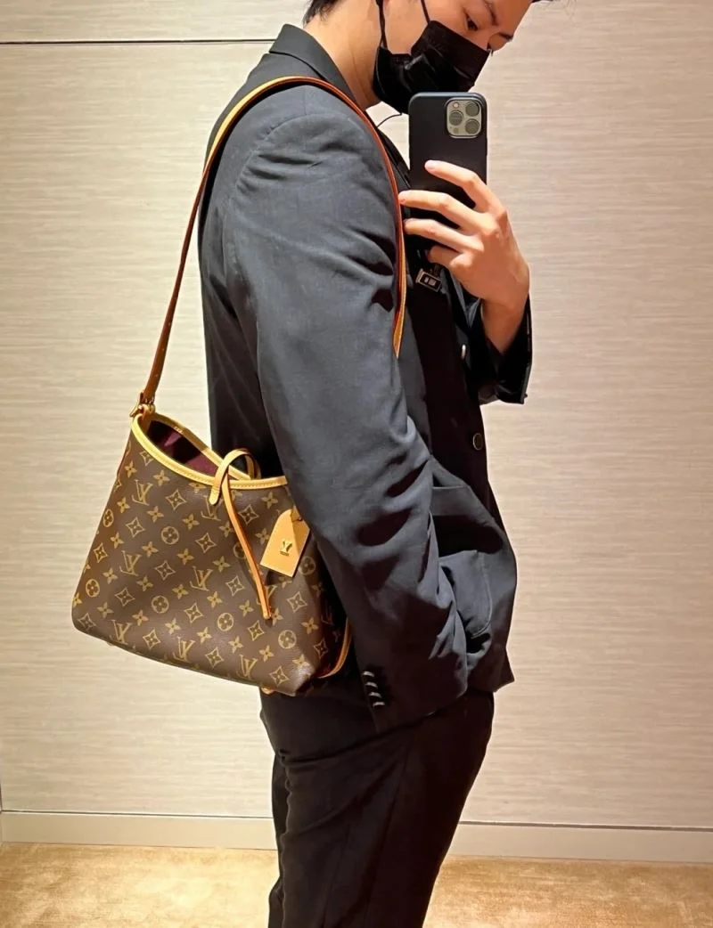 Cut-rate Louis Vuitton Shopping Bags