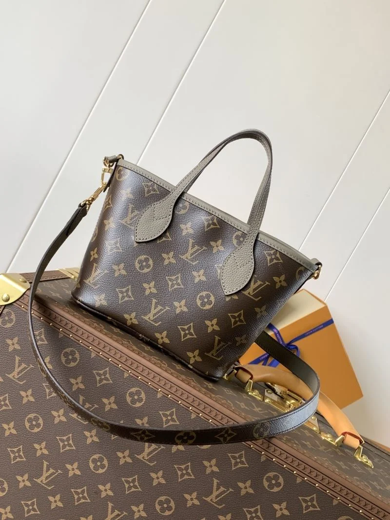 Low-cost Louis Vuitton Shopping Bags