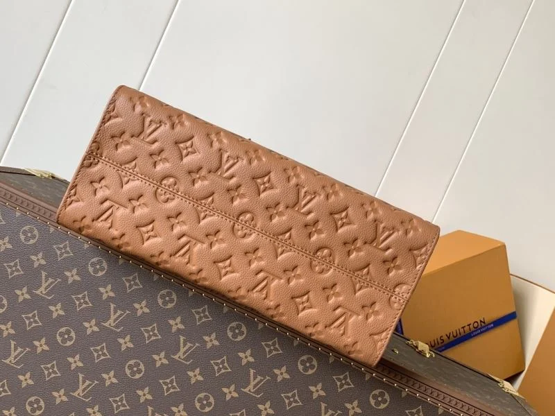 Mirror quality Louis Vuitton Shopping Bags