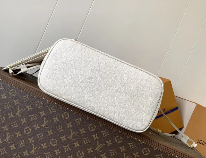 Mirror quality Louis Vuitton Shopping Bags
