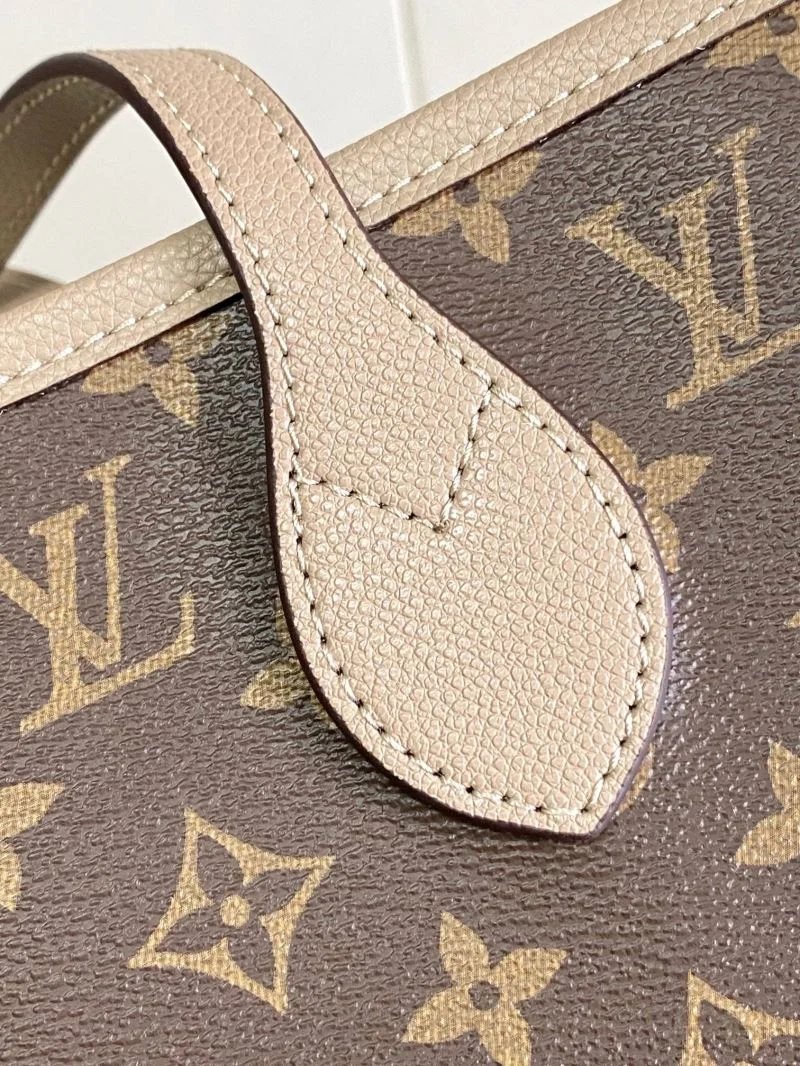 Value-priced Louis Vuitton Shopping Bags