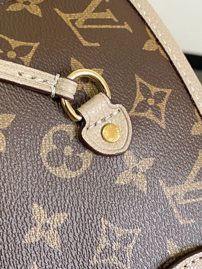 Value-priced Louis Vuitton Shopping Bags