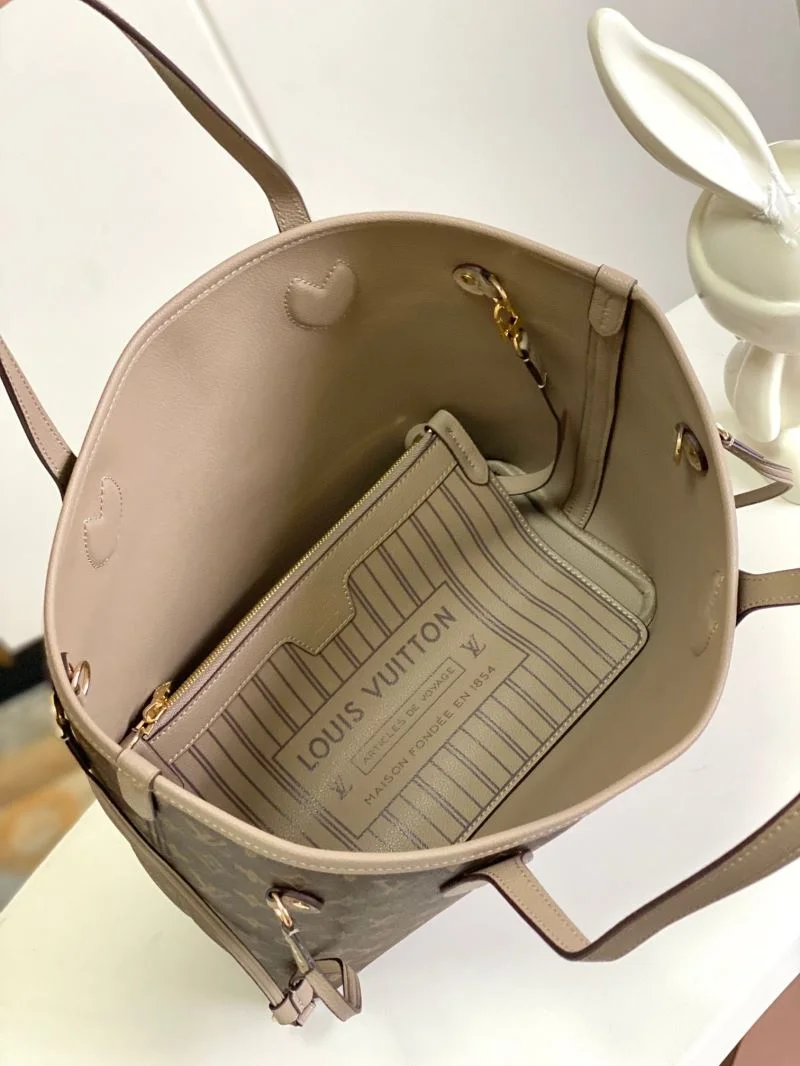 Value-priced Louis Vuitton Shopping Bags