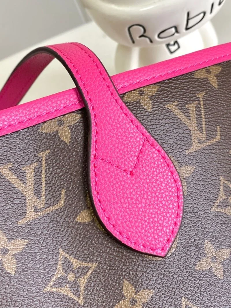 Accurate model Louis Vuitton Shopping Bags