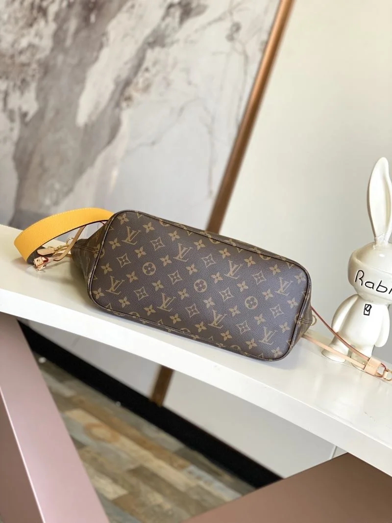 Accurate model Louis Vuitton Shopping Bags