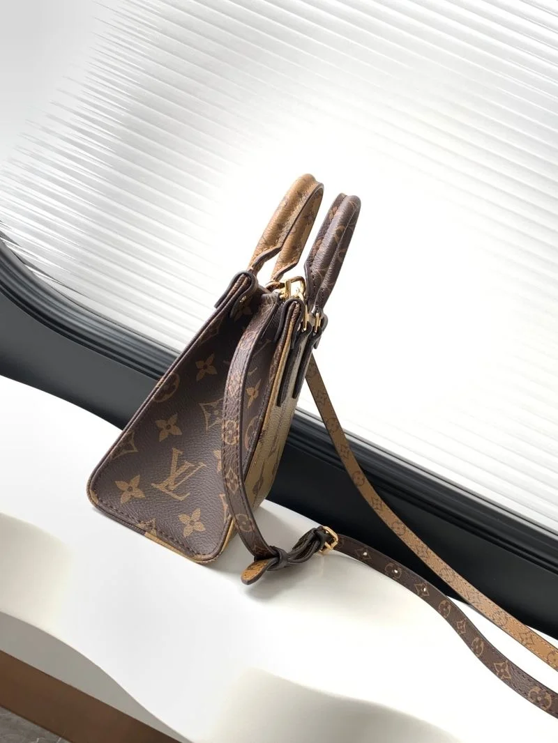 Top mirror Louis Vuitton Shopping Bags