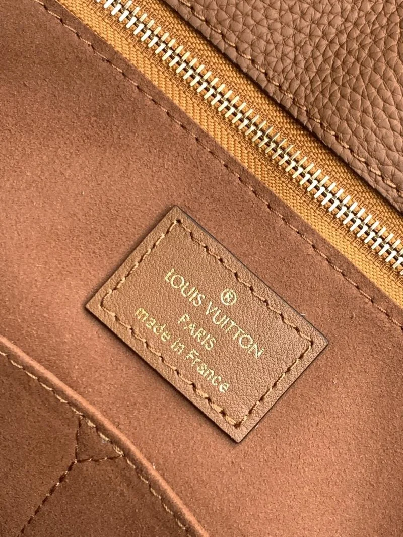 Low-cost Louis Vuitton Shopping Bags