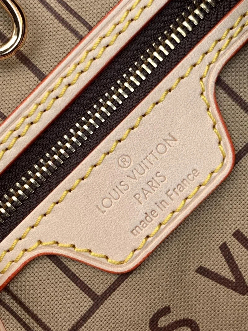 Factory-made Louis Vuitton Shopping Bags