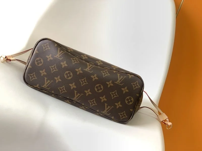 Top mirror Louis Vuitton Shopping Bags