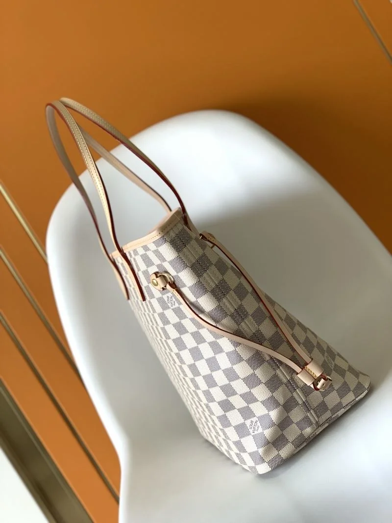 Bargain Louis Vuitton Shopping Bags