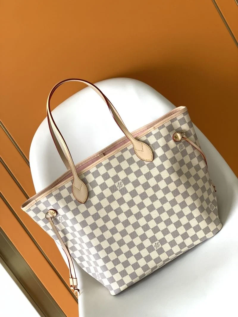 Bargain Louis Vuitton Shopping Bags