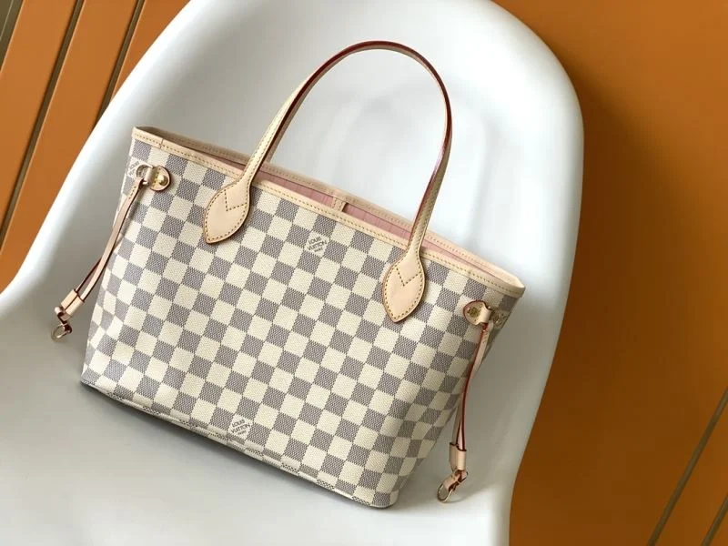 Top mirror Louis Vuitton Shopping Bags