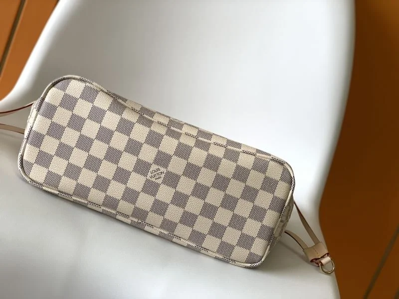 Top mirror Louis Vuitton Shopping Bags