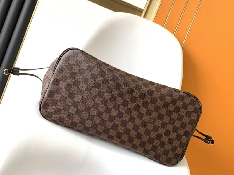 Value-priced Louis Vuitton Shopping Bags