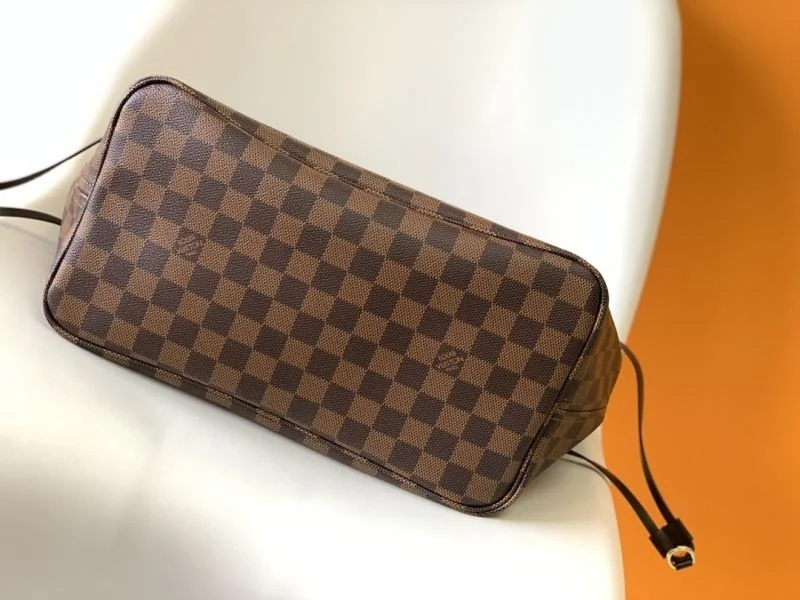 Cut-rate Louis Vuitton Shopping Bags