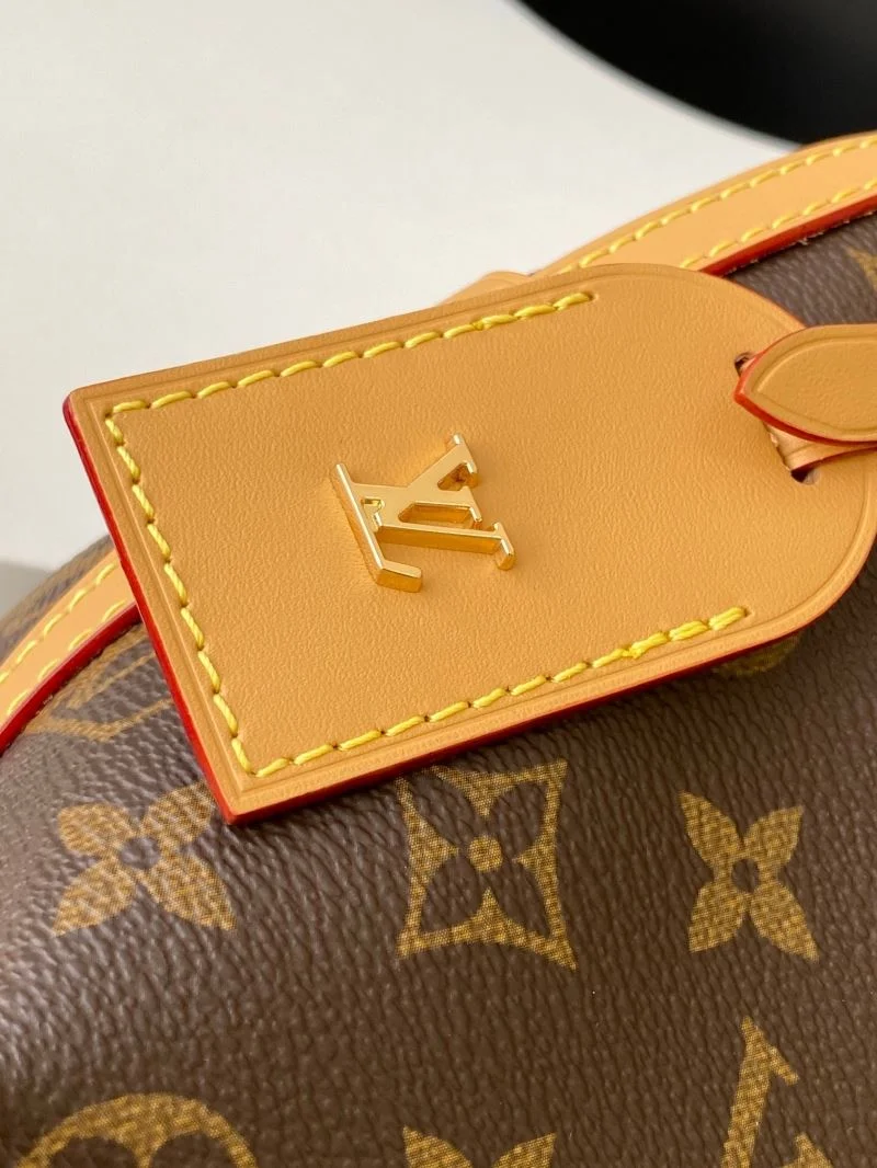 Value-priced Louis Vuitton Shopping Bags