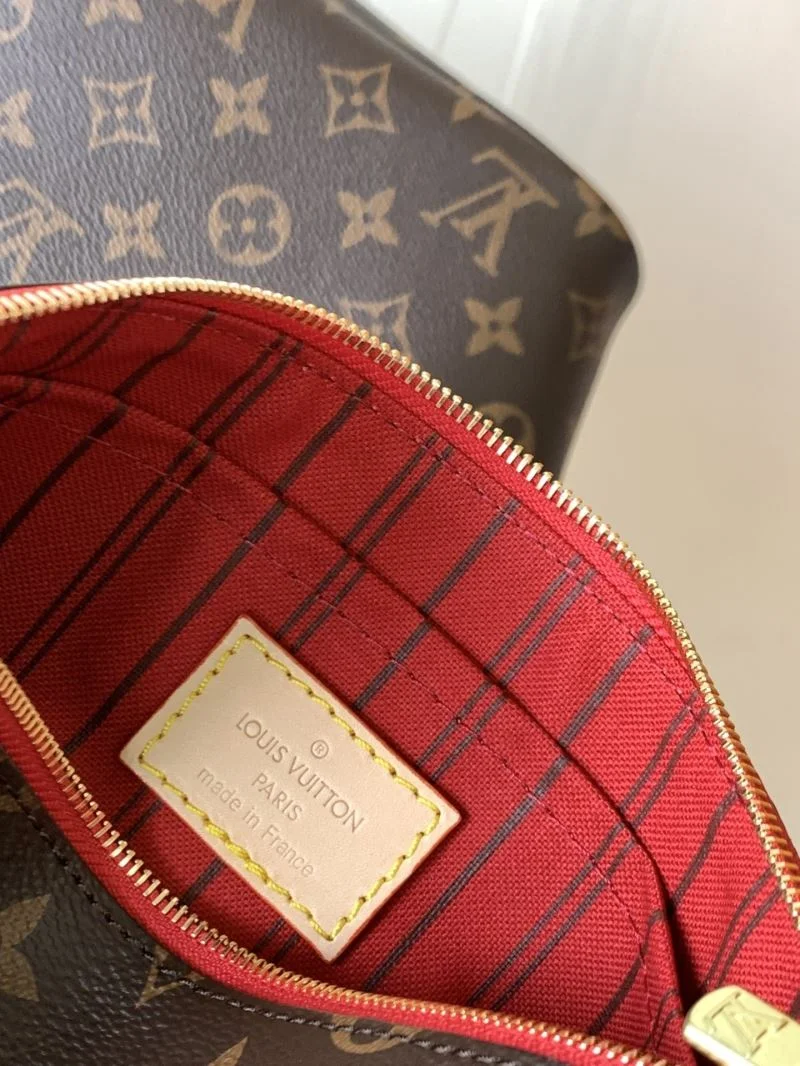 Low-cost Louis Vuitton Shopping Bags