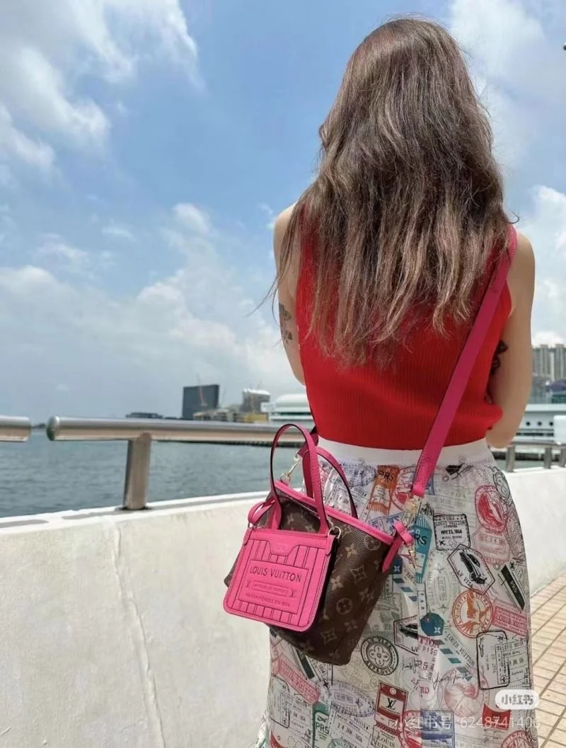 Real Louis Vuitton Shopping Bags