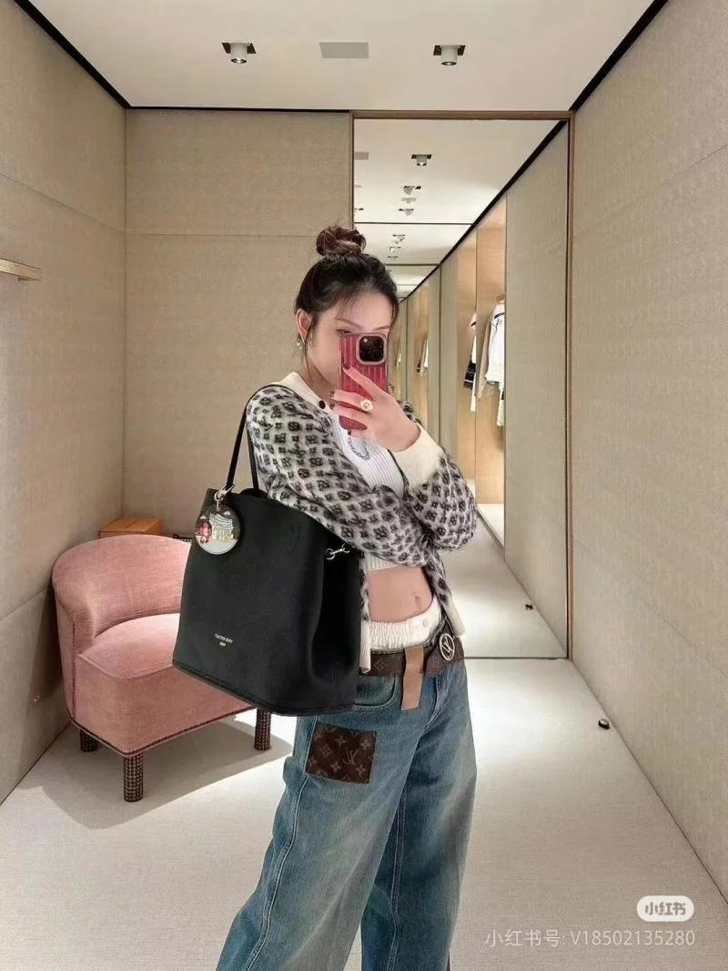 1:1 copy Louis Vuitton Shopping Bags