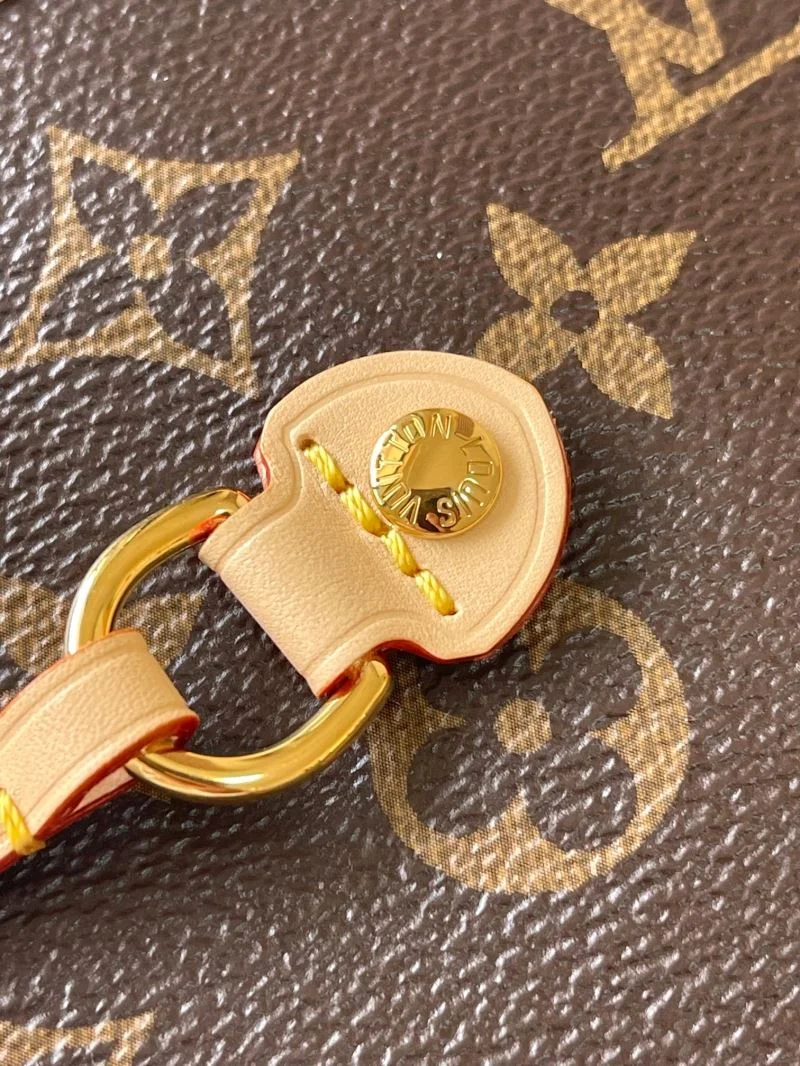 Bargain Louis Vuitton Shopping Bags