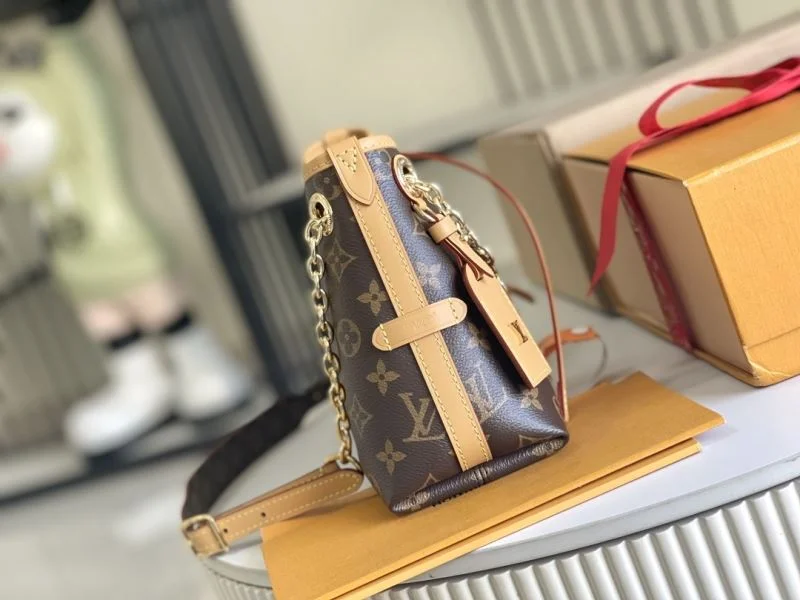 Precise copy Louis Vuitton Shopping Bags