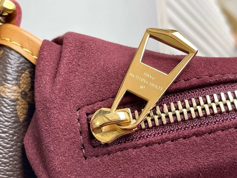Reasonably priced Louis Vuitton Shopping Bags