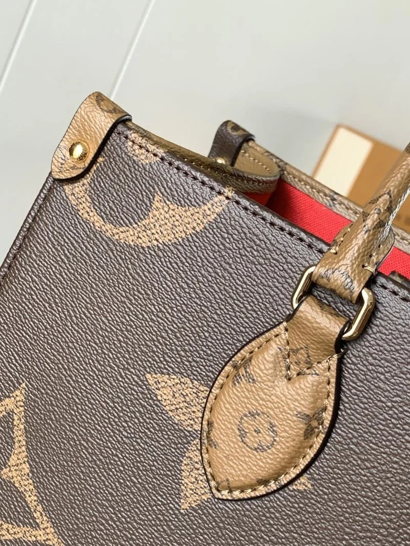 Accurate model Louis Vuitton Shopping Bags