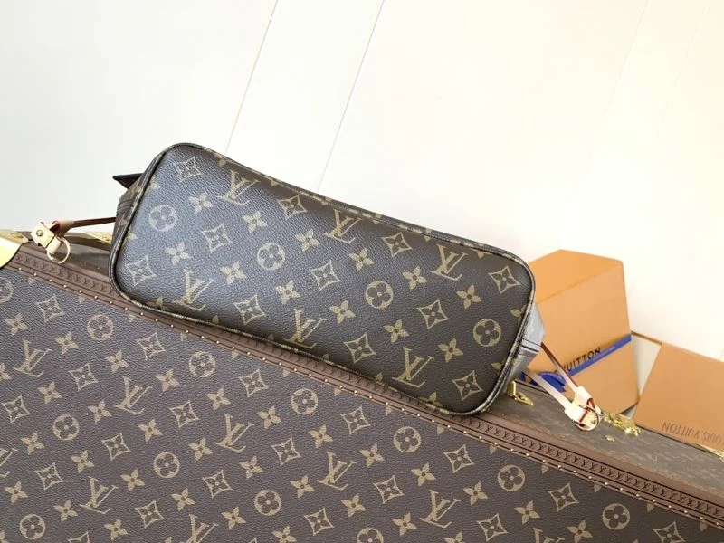 Top mirror Louis Vuitton Shopping Bags