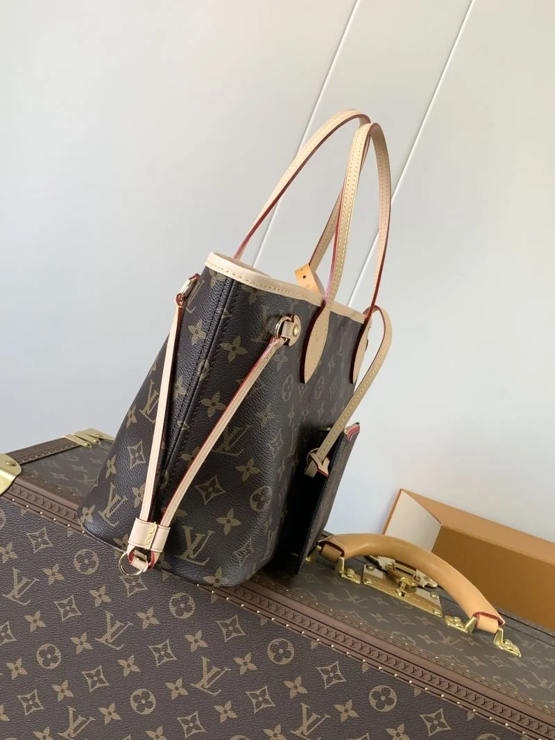 Exact replica Louis Vuitton Shopping Bags